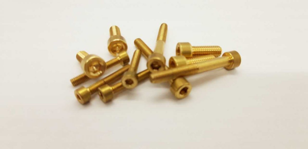 Din 912 messing M 4x25 cylinderhoved insex skrue - Din 912 messing ...